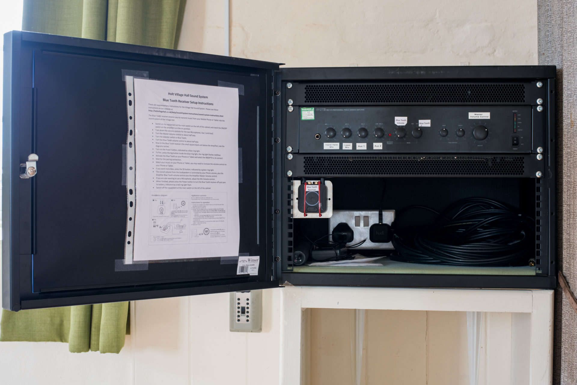 Sound System Instructions – Holt Village Hall